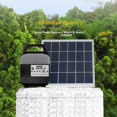 Cina Sistema di illuminazione portatile della casa di energia solare 9W/6V 8000 Mah Energy Saving Light in vendita