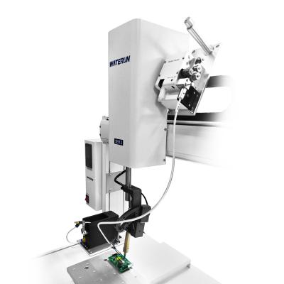 China 0.4-0.6MPA Automatic Soldering Machine , Multifunctional PCB Welding Robot for sale
