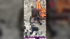 Hard Rock Blast Hole Drilling Rig Mining DTH Drilling Machine Hydraulic Portable Drilling Rig