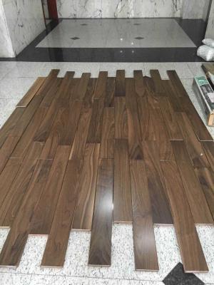 Cina La noce a più strati di lusso ha costruito il legno che pavimenta 14mm spazzolata in vendita