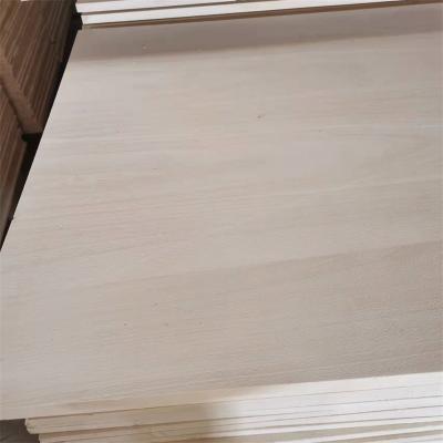 Cina Trasformazione in fabbrica 1220 x 2440 mm assi di legno assi di legno di pino in vendita