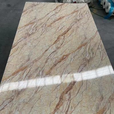 Cina Produttore cinese 1220x2440mm 3mm PVC marmo rivestimento UV pannello di parete in vendita