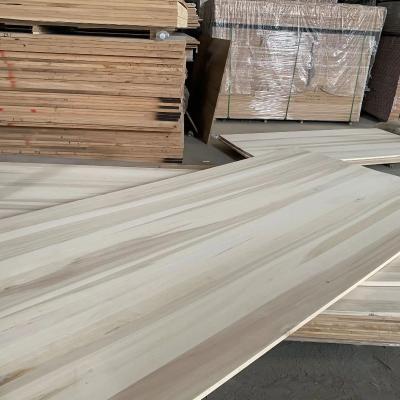 Cina Legno di pioppo Legno di pioppo stratificato a giunzione bordo pannelli incollati cartone carbonizzato in vendita