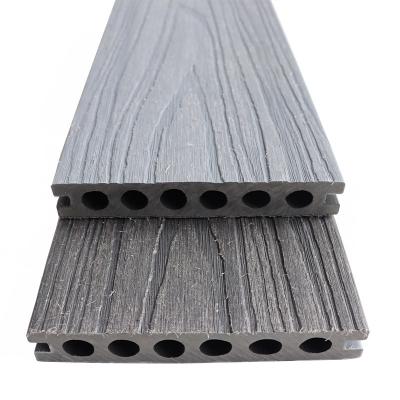China UV-Stable Exterior Solid Waterproof Wooden High Strength CE Certified WPC Wood Plastic Composite Decking Of Double Colors for sale