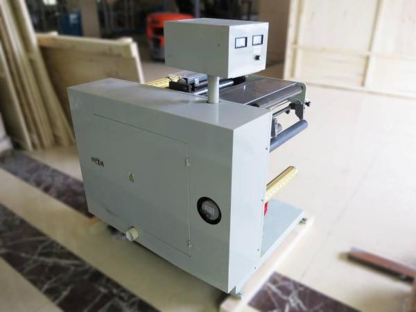 Quality ChuangFeng Small Slitter Rewinder Machine Paper Roll Cutting Machine 2021 for sale