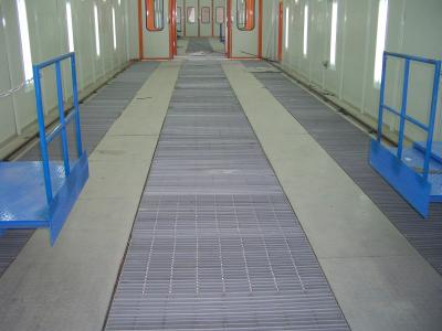 Cina Cabina di spruzzo piena di verniciatura del Downdraft del flusso d'aria della camera del bus per il veicolo in vendita