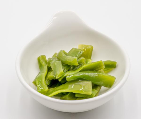 Quality Seasoned Dried Stem Lettuce Strips Yamakurage Gong Cai Ready To Eat Vegetable Side Dish for sale