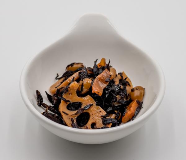 Quality High Fiber Traditional Seasoned Hijiki Seaweed Nimono Ready To Eat Nutrient Rich Side Dish for sale