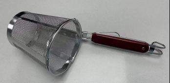 China Brown Handle Noodles Basket with Hooks, Premium COOKING BAKING TOOLS Strainer for sale