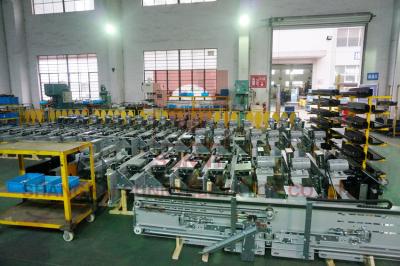 China 50/60 Hz Rated Frequency Elevator Door Components Opening AC Pm Synchronous Car Door for sale