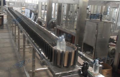Cina Sterilizzatore automatico di inverso della bottiglia di vetro per la linea di riempimento a caldo in vendita