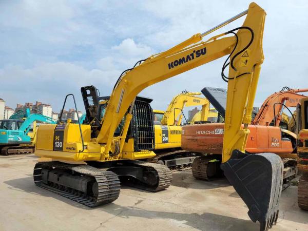 Quality                  Used 13 Ton Komatsu Medium Excavator PC130-7 on Sale, Secondhand Original Japanese Brand Digger              for sale