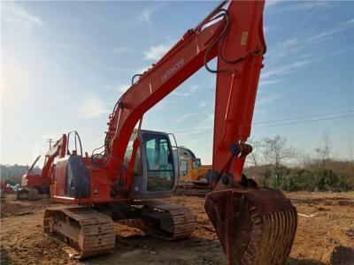 Cina Cingolo di seconda mano utilizzato Digger Origina Japan di Hitachi Zx 135 idraulici Midium dell'escavatore 13.5t in vendita