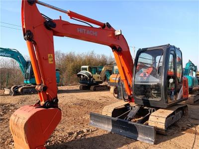 Cina Escavatore originale utilizzato di Secondhand 6 Ton Crawler Digger Mini Track dell'escavatore di Hitachi Zx60 in vendita