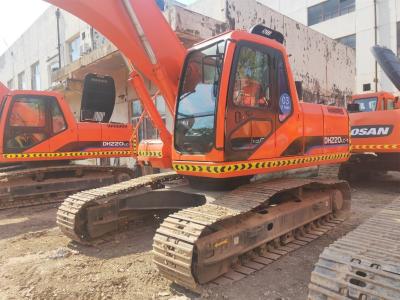 Cina Escavatore utilizzato Doosan Dh del cingolo 220-7, origine di seconda mano 100% dello zappatore sulla promozione in vendita