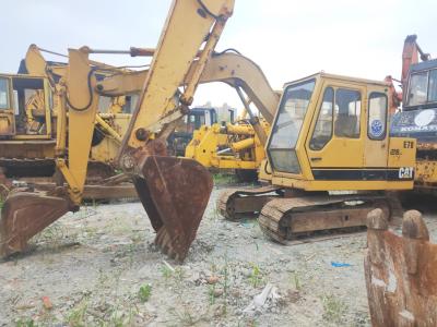 Cina Buone condizioni a buon mercato Escavatore originale giapponese Cat Crawler E70 usato a Shanghai in promozione. in vendita