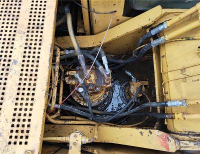 Cina Escavatore cingolato Caterpillar 325b usato in perfette condizioni di lavoro con un prezzo incredibile. Escavatore Cat 330c, E200b di seconda mano in vendita. in vendita