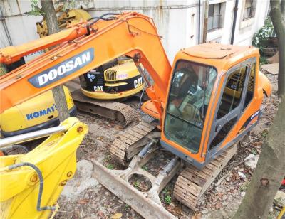 Cina Alta efficace 8 vendita calda usata Dh60 di Digger Dh 80 di seconda mano della pista di Ton Excavator Doosan Dh 80 Doosan MIDI in vendita