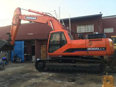 China Escavadeira pesada Doosan usada Dh300LC-7 em perfeitas condições de trabalho com preço incrível, escavadeira de esteira Doosan Dh200W, Dh220-7 de segunda mão para venda. à venda