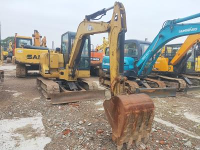 Cina Escavatore utilizzato originale del cingolo di 100% Caterpillar, di seconda mano 6 Ton Track Good Condition con lo zappatore di prezzo basso in vendita