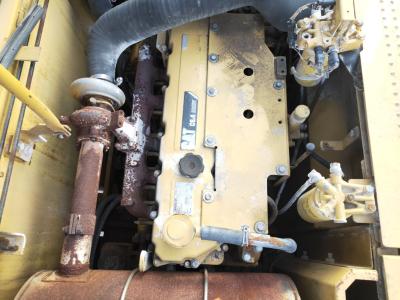 中国 すばらしい働く条件の構造のクローラー掘削機猫320dの熱い販売、昇進の中古の起源の日本幼虫トラック坑夫320d 320dl 320d2 販売のため