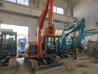 Cina Condizione di lavoro di bene usato Hitachi Zx60 sulla promozione, marca giapponese di seconda mano Hitachi 6 Ton Mini Crawler Excavator Hot Sale in vendita
