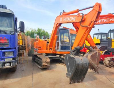 Cina Hitachi usata Ex60 Mini Excavator Hot Selling, di seconda mano 6 Ton Track Digger Hitachi Ex 60 Zx60 Zx70 da vendere in vendita