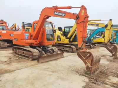 中国 Doosan使用された元のミディの掘削機Dh80中古で8トン油圧トラック坑夫のDoosan Dh80の金の良質の安い価格 販売のため