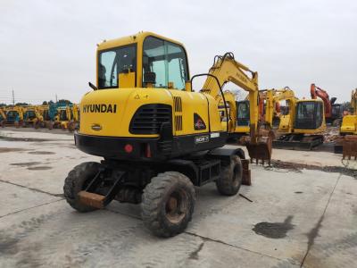 China Gebruikt Zuidkoreaans Hydraulisch Mini Mobile Excavator r60w-7 Goedkope Prijs, Tweedehandse 100% Originele 6 Ton Wheel Digger Hyundai r60w-7 Hete Verkoop Te koop