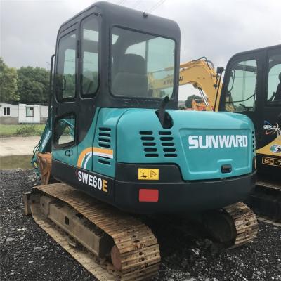 China Miniescavadeira usada de 6 toneladas Sunward Swe60e, marca chinesa de segunda mão Sunward 2018 MIDI Track Digger Swe60e Venda imperdível à venda