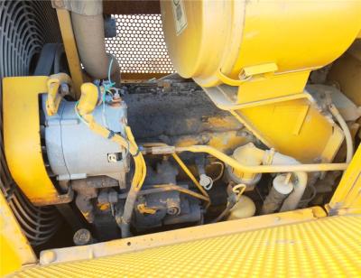 Cina Bulldozer utilizzato di Caterpillar D5m nella condizione di lavoro perfetta con il prezzo di stupore. Gatto di seconda mano D3c, D3g, D4c, bulldozer di D5K sulla vendita più una garanzia di anno. in vendita