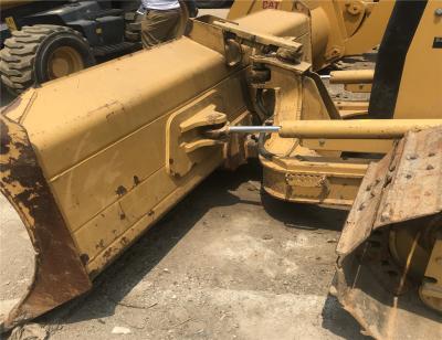Cina Bulldozer Caterpillar D5K usato in ottime condizioni di lavoro con un prezzo incredibile. Bulldozer Cat D3c, D3g, D4c, D5h di seconda mano in vendita più un anno di garanzia. in vendita