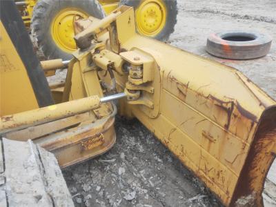 Cina Bulldozer utilizzato di Caterpillar D5K nella condizione di lavoro perfetta con il prezzo di stupore. Gatto di seconda mano D3c, D3g, D4c, bulldozer di D5g sulla vendita più una garanzia di anno. in vendita