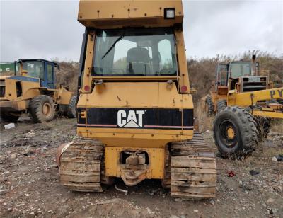 Cina Bulldozer utilizzato di Caterpillar D5g nella condizione di lavoro perfetta con il prezzo di stupore. Gatto di seconda mano D3c, D3g, bulldozer di D4c sulla vendita più una garanzia di anno. in vendita