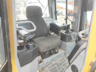 Cina Bulldozer utilizzato di Caterpillar D5g nella condizione di lavoro formidabile con il prezzo di stupore. Gatto di seconda mano D3c, D3g, bulldozer di D4c sulla vendita più una garanzia di anno. in vendita