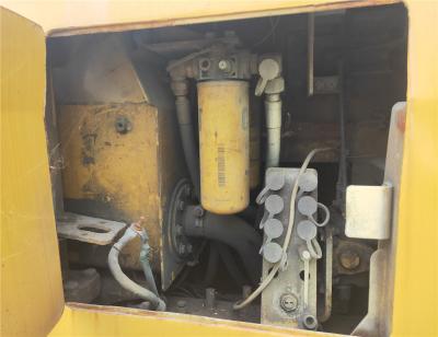 Cina Bulldozer Caterpillar D5g usato in perfette condizioni di lavoro con prezzo ragionevole. Bulldozer Cat D3c, D3g, D4c di seconda mano in vendita più un anno di garanzia. in vendita