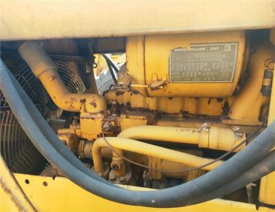 Cina Bulldozer utilizzato di Caterpillar D4e nella condizione di lavoro formidabile con il prezzo ragionevole. Gatto di seconda mano D3c, D3g, bulldozer di D4c sulla vendita più una garanzia di anno. in vendita