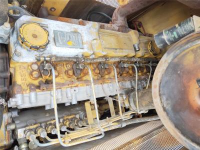 Cina Bulldozer Caterpillar D4c usato in perfette condizioni di lavoro con un prezzo incredibile. Bulldozer Cat D3c, D3g, D4c di seconda mano in vendita più un anno di garanzia. in vendita