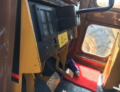 Cina Bulldozer utilizzato di Caterpillar D4c nella condizione di lavoro eccellente con il prezzo di stupore. Gatto di seconda mano D3c, D3g, bulldozer di D4c sulla vendita più una garanzia di anno. in vendita