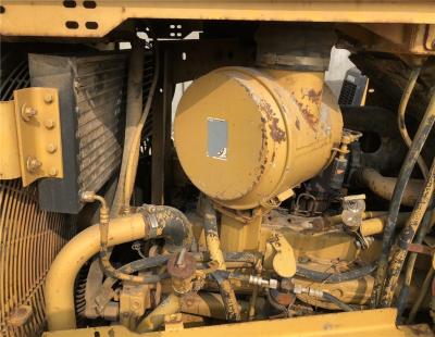 Cina Cat Bulldozer usata D6r con lo scarificatore sulla vendita, bulldozer di seconda mano del trattore a cingoli di Caterpillar D6r D7r in buone condizioni in vendita