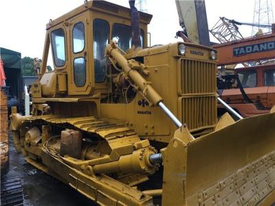 中国 中古オリジナルペイントコマツブルドーザーD85A-18を完璧な動作状態で驚きの価格で、中古高品質24トンクローラートラクターD85pを販売中 販売のため