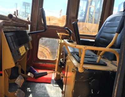 Cina Manutenzione usata del bulldozer D4c del cingolo di Caterpillar Nizza, bulldozer di seconda mano D3c D4g D4e del gatto D4c in vendita