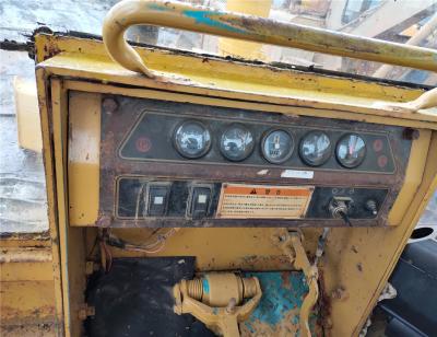 China Used Cat Crawler Bulldozer D4c with Pyramid Track, Secondhand Dozer Cat D4c D3c D4g D3g D4e Low Price Hot Selling for sale