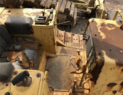 Cina Bulldozer utilizzato D4h, prezzo basso di seconda mano ma buona condizione di Caterpillar di originale di 100% del bulldozer del cingolo del gatto D4h su Promoiton in vendita
