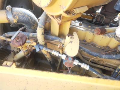 Cina L'origine Giappone ha utilizzato il bulldozer sulla promozione, bulldozer di seconda mano D6r D7r D8r D9r del cingolo del gatto D6r del cingolo con le parti libere di Sapre in vendita