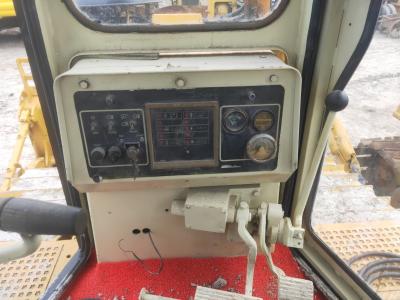 中国 リッパーの熱い販売の使用された猫D7hのブルドーザー、昇進の中古の幼虫のクローラーDozer D7h D6h D5h D7r D6r 販売のため