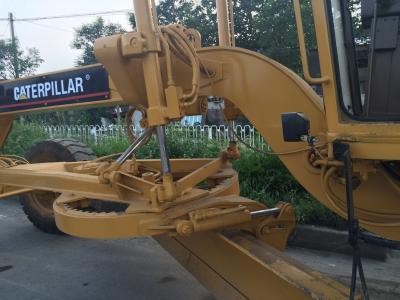 中国 驚かせる価格の優秀な働く状態の使用された猫のグレーダー140g。中古の幼虫モーター グレーダー140g 140h 140Kの良好で熱い販売 販売のため