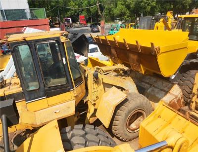 中国 使用された起源の日本良質猫の車輪の積込み機938fの販売の自由な予備品が付いている中古の低価格の中型の前部分積込み機の幼虫938f 販売のため