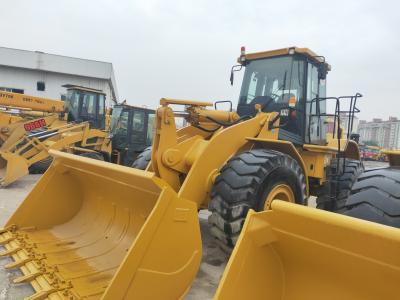 中国 適正価格の大変な働く状態の使用された85%の真新しい幼虫966hの車輪の積込み機。中古猫の車輪の積込み機966c、966f、販売の966h。 販売のため