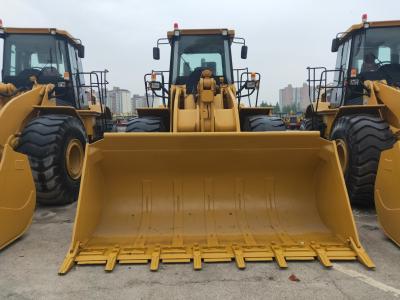 中国 すばらしい価格の完全な働く状態の使用された85%の真新しい幼虫966hの車輪の積込み機。中古猫の車輪の積込み機966c、966f、販売の966h。 販売のため